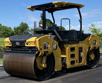 Mid-sized asphalt compactors - Pro Contractor Rentals